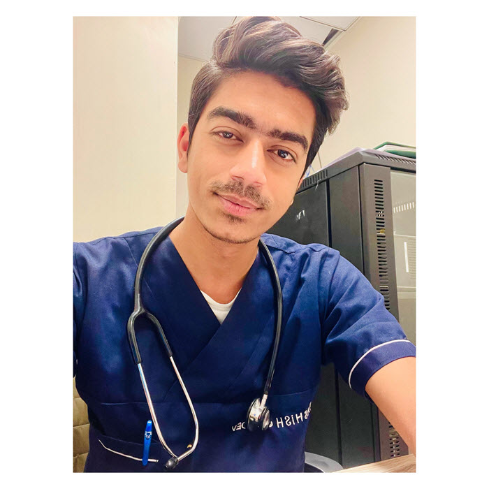 PMDC Certified Doctors in Karachi – Up to 30% Discount on Consultation ...